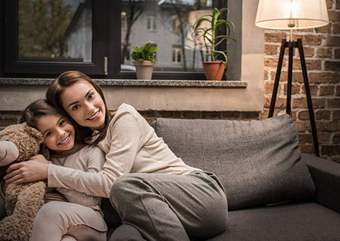 Energetic Lighting developed a Matter-compatible smart bulb in four ...